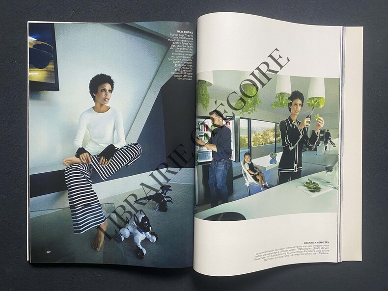 VOGUE-APRIL 2016-RIHANNA - Livre Rare Book